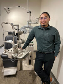 Dr. Robert Reasoner | Eye Doctor Putnam | Eye Care Northeast